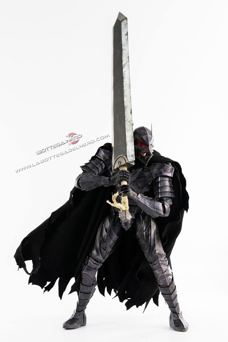 Berserk - Action Figure Guts (Berserker Armor) 33cm